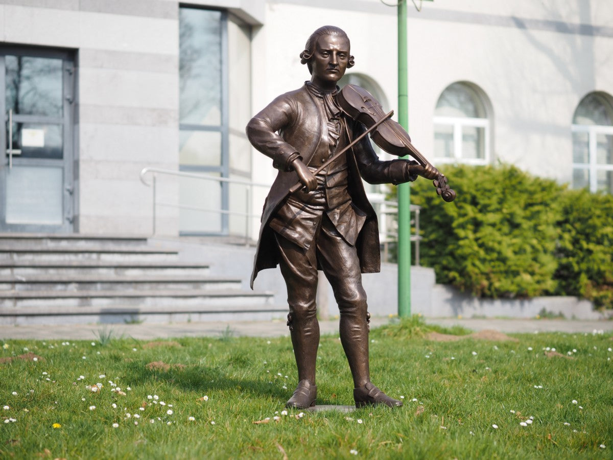 Bronze statue Mozart with violin 170x80x70cm | Doika