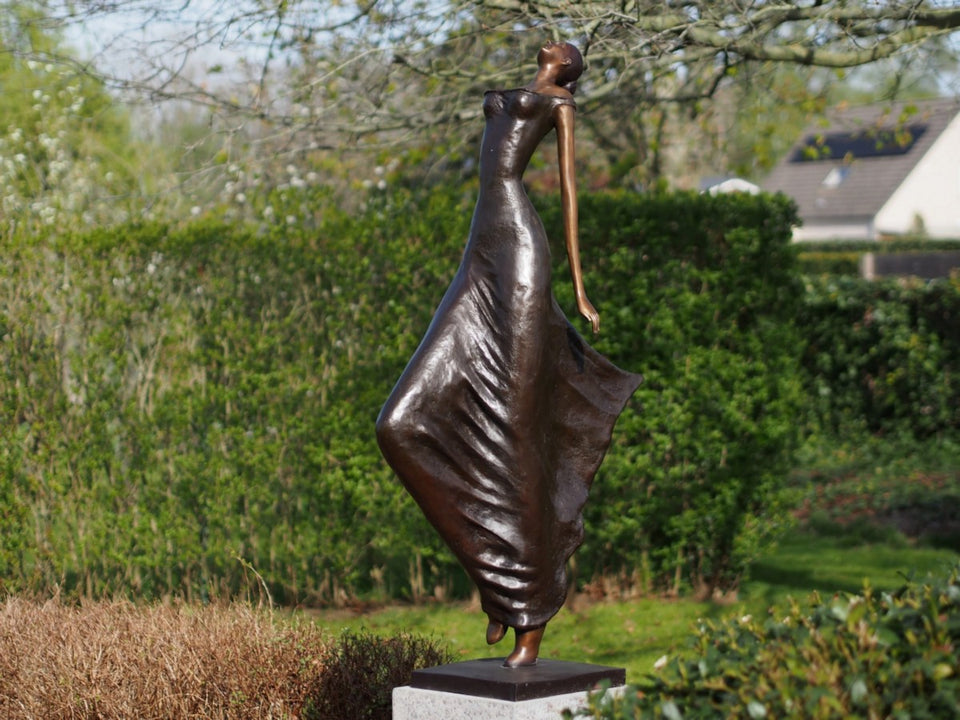 Bronze statue Modern woman 160x35x65cm 45kg | Doika